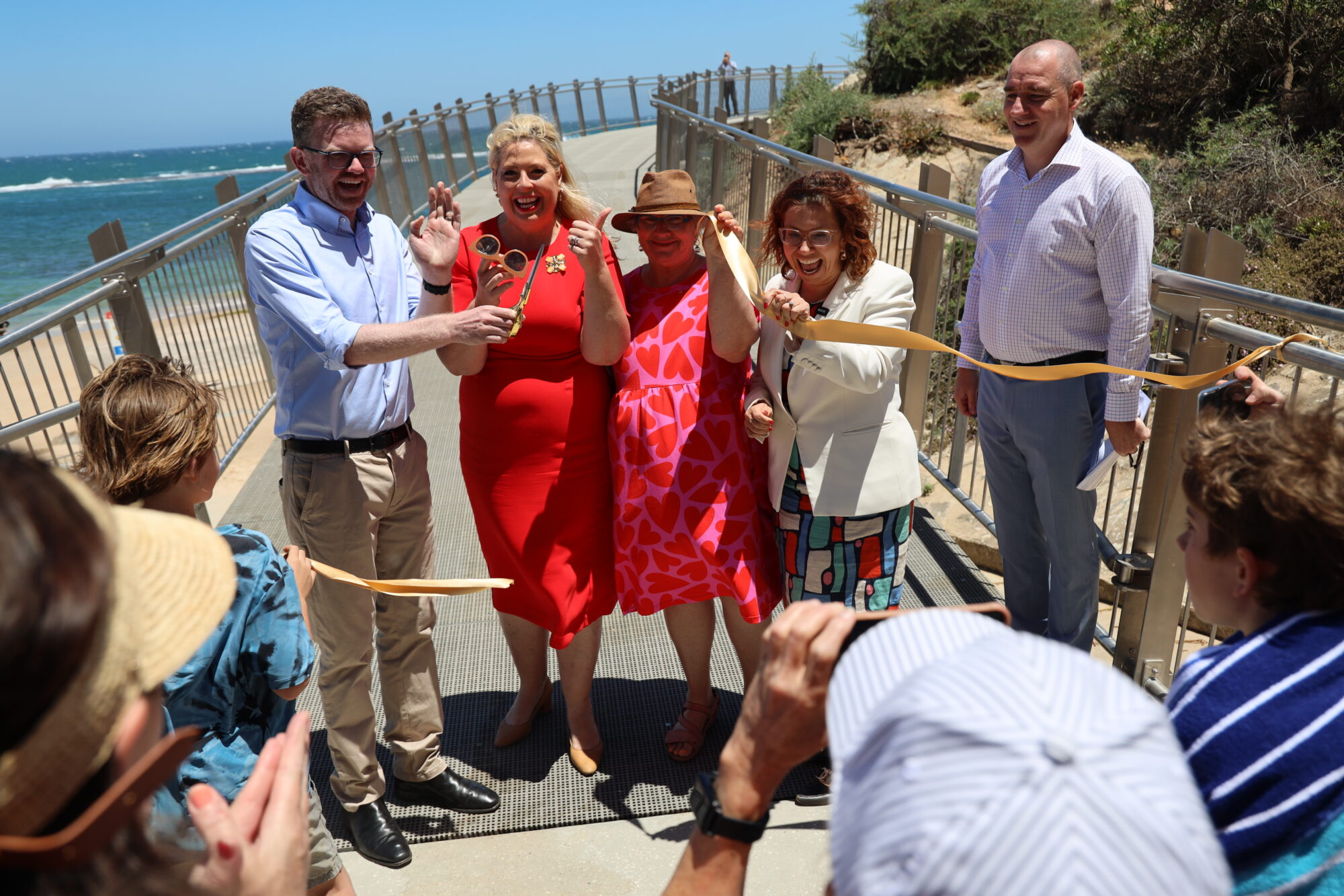 Iconic coastal boardwalk opens and connects Adelaide's Southern Beaches ...